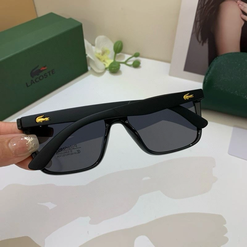 Accurate model Lacoste Sunglasses