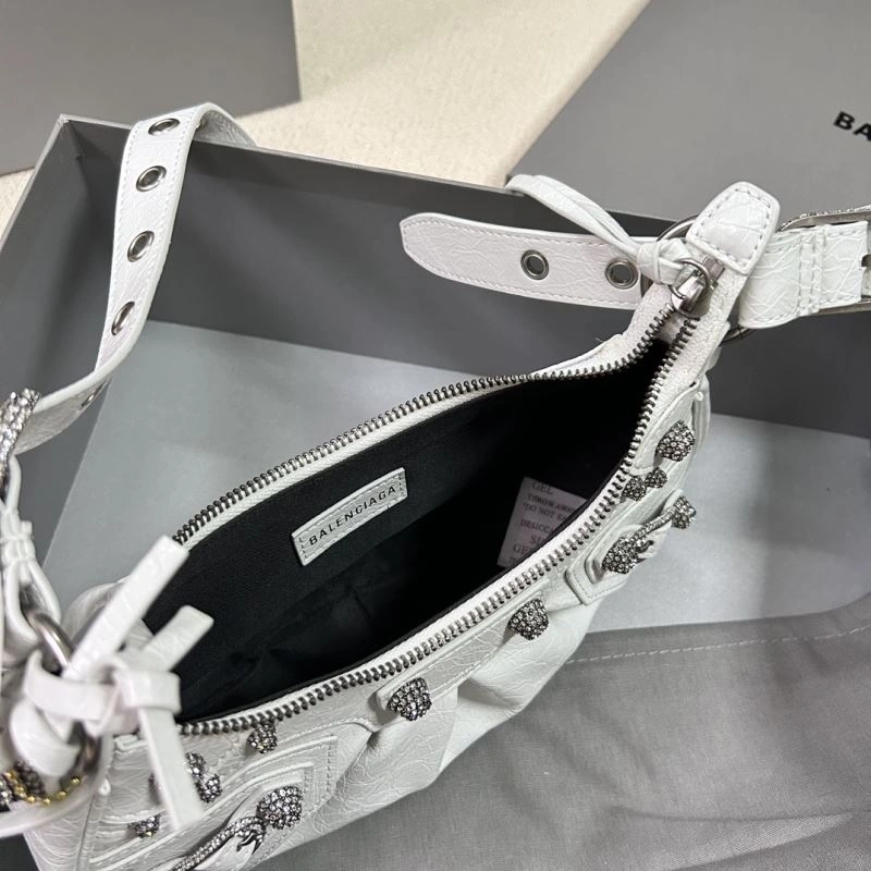 Accurate model Le Cagole Half-Moon Dumpling Motorcycle Bag - Diamond Buckle White