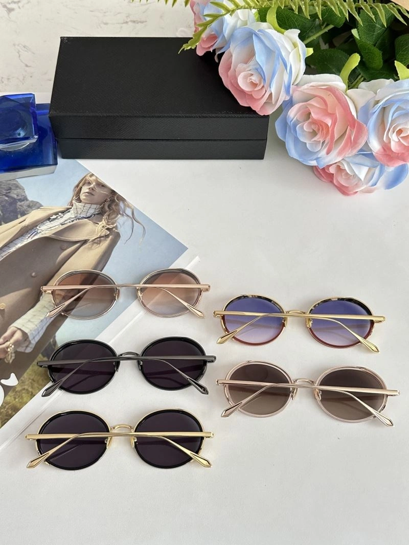 Indistinguishable Linda Farrow Sunglasses