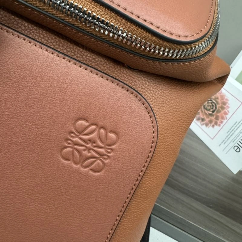 Accurate model Loewe Backpacks