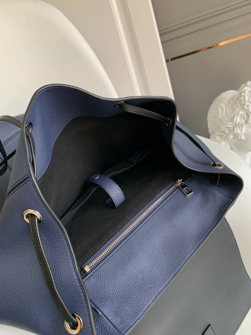Low-cost Loewe Backpacks