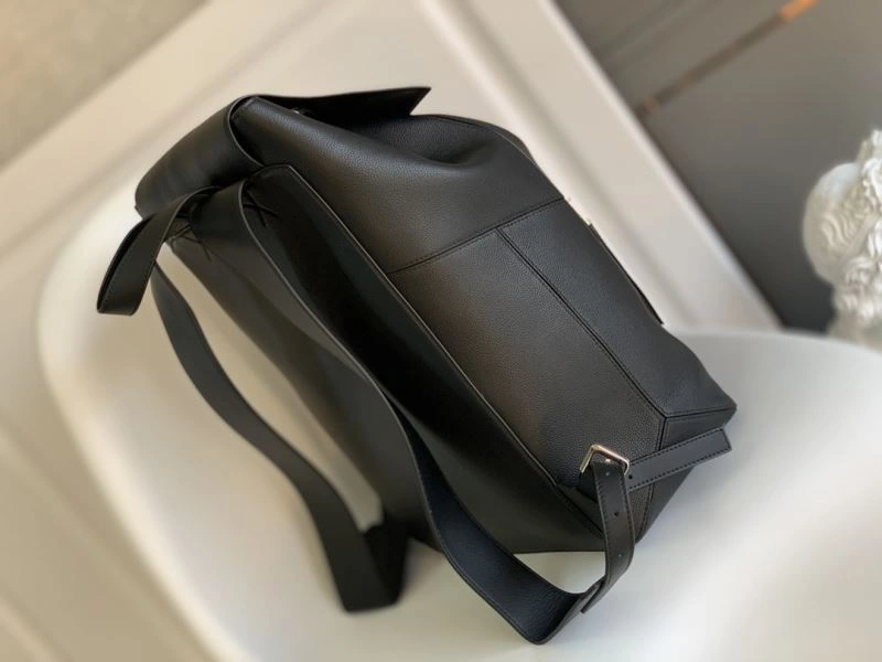 Accurate model Loewe Backpacks