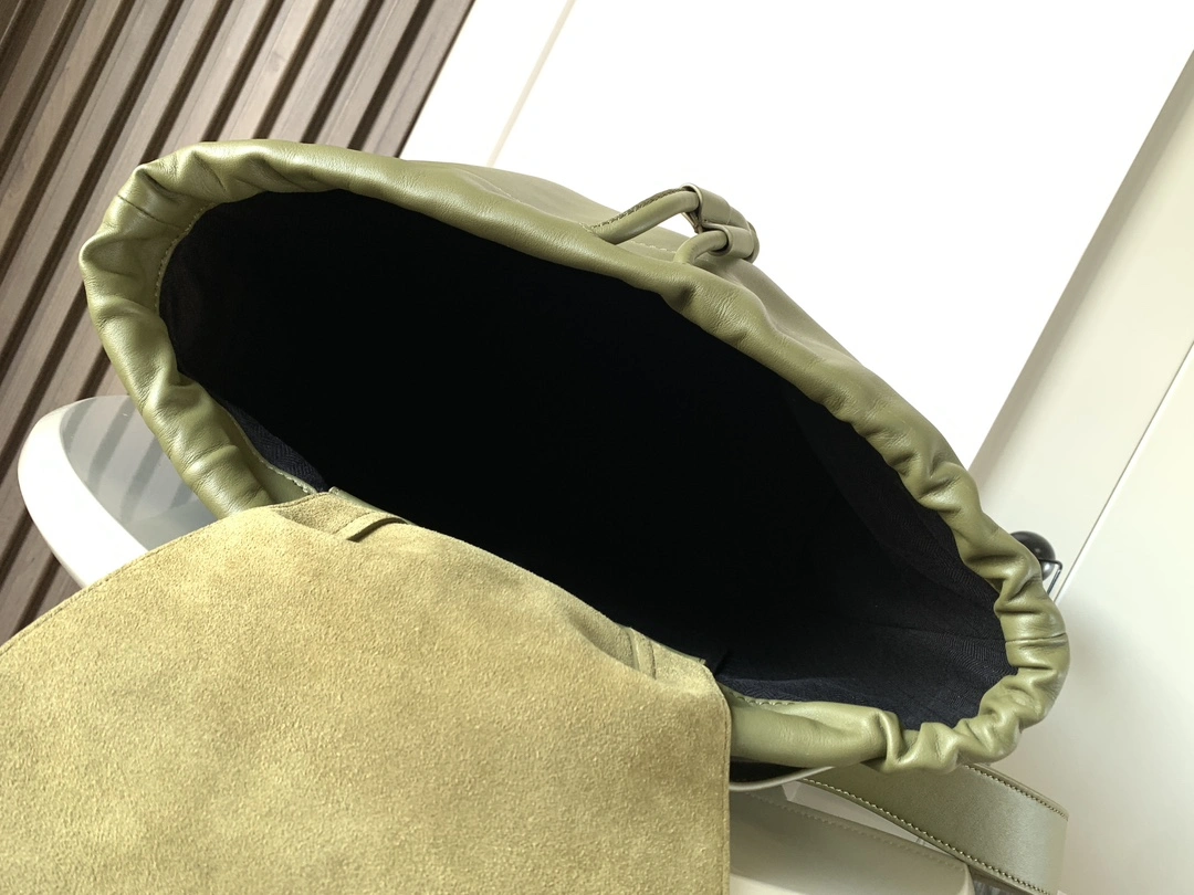1:1 copy Loewe Backpacks