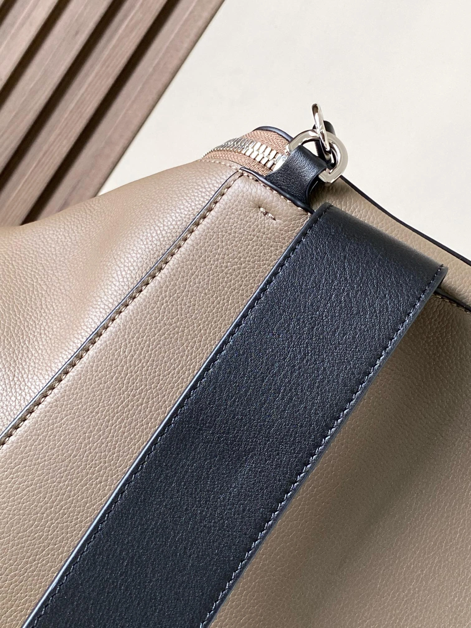 Accurate model Loewe Backpacks