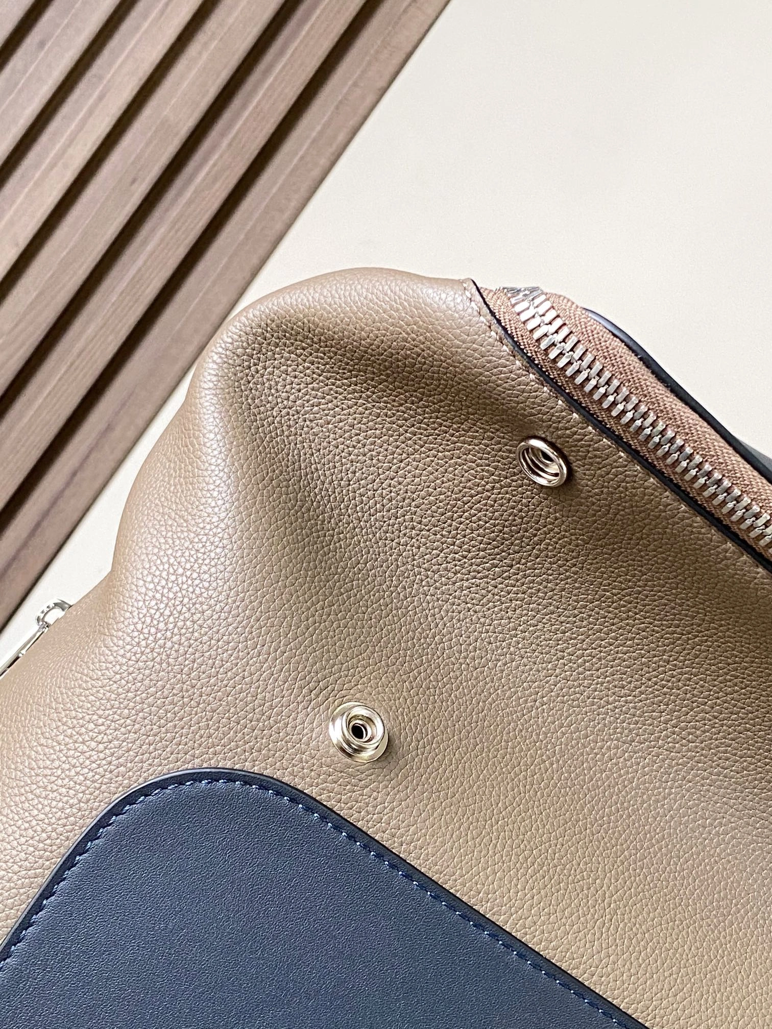 Accurate model Loewe Backpacks