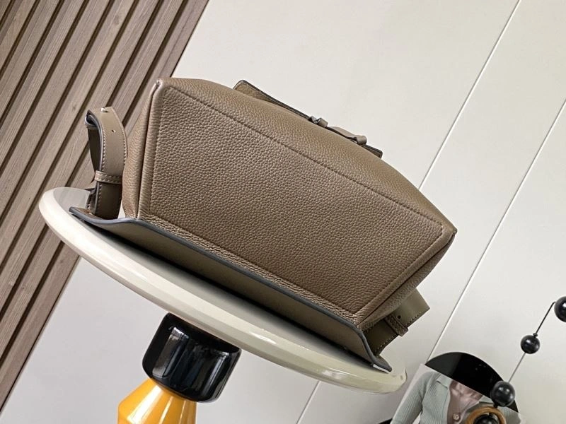 Accurate model Loewe Backpacks
