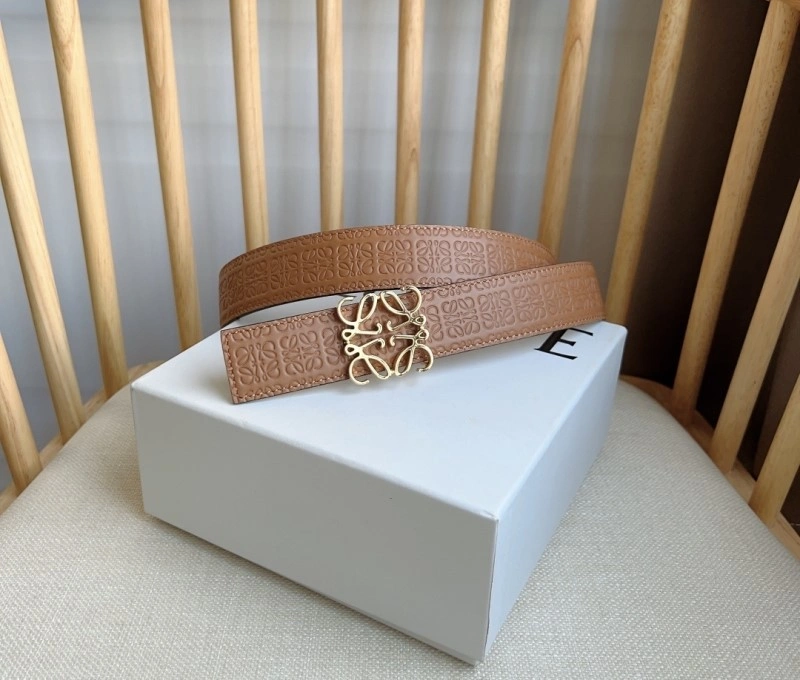 Accurate model Loewe Belts
