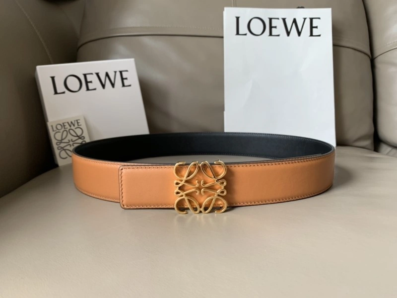 Accurate model Loewe Belts