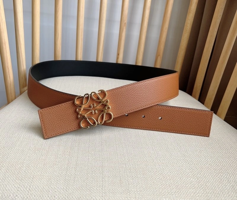 Cut-rate Loewe Belts
