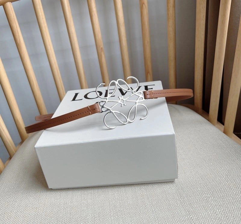 Top match Loewe Belts
