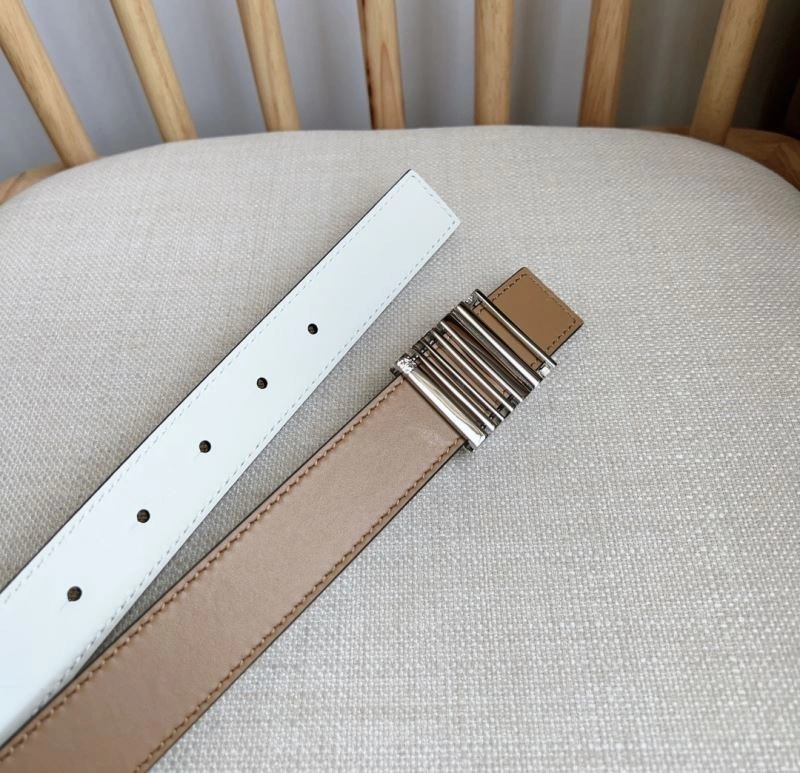 Accurate model Loewe Belts