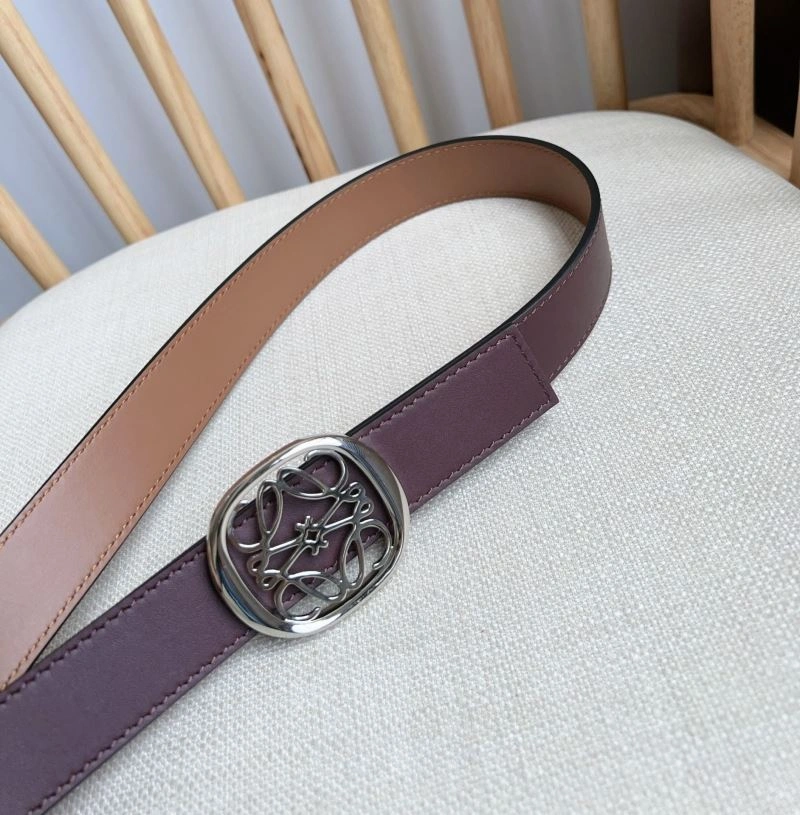 Accurate model Loewe Belts