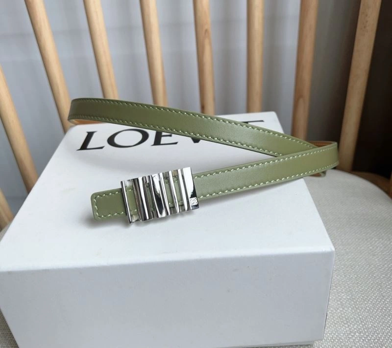 Indistinguishable Loewe Belts