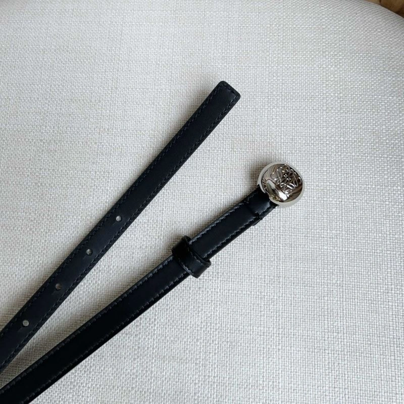 Accurate model Loewe Belts