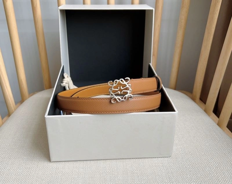 Accurate model Loewe Belts