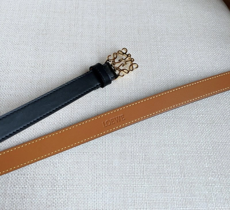 Accurate model Loewe Belts