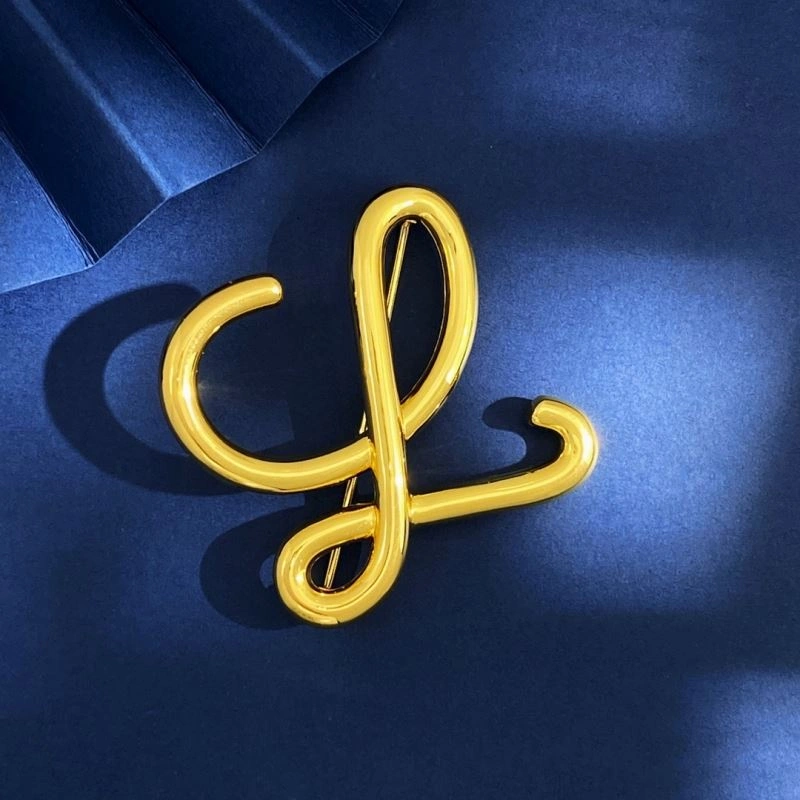 High fidelity Loewe Brooches