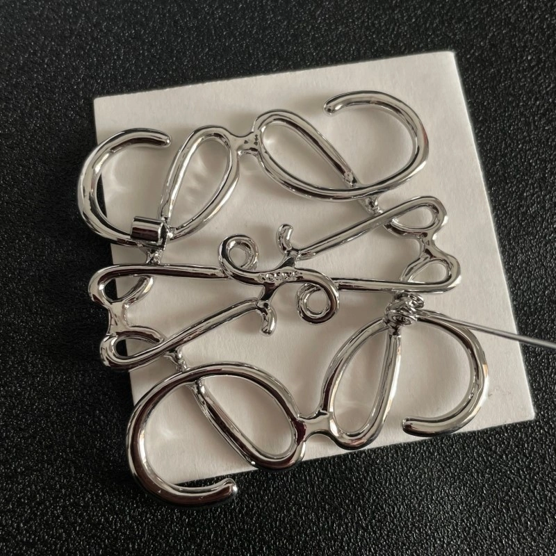 Legit Loewe Brooches