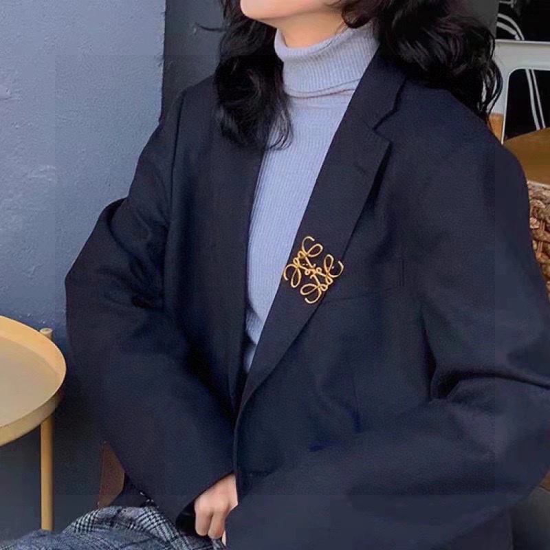 Official Loewe Brooches