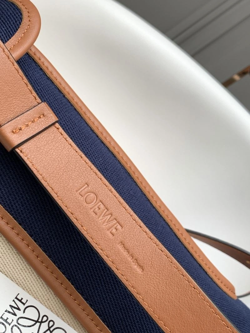 Low-cost Loewe Bucket Bags