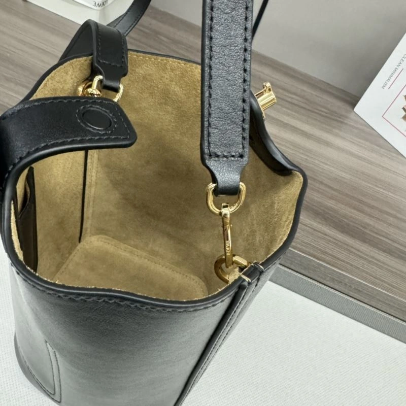 Low-cost Loewe Bucket Bags