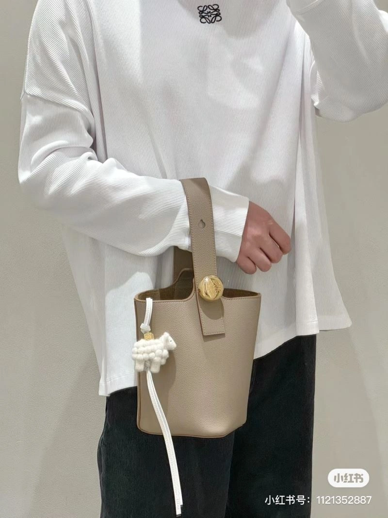 High accuracy Loewe Bucket Bags