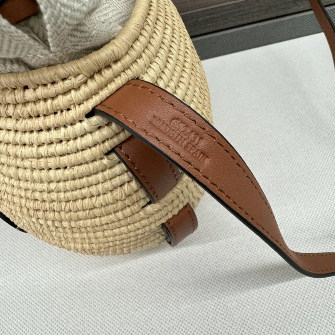 Inexpensive Loewe Bucket Bags