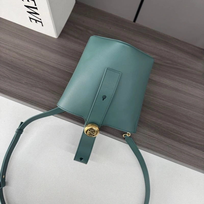 Top mirror Loewe Bucket Bags