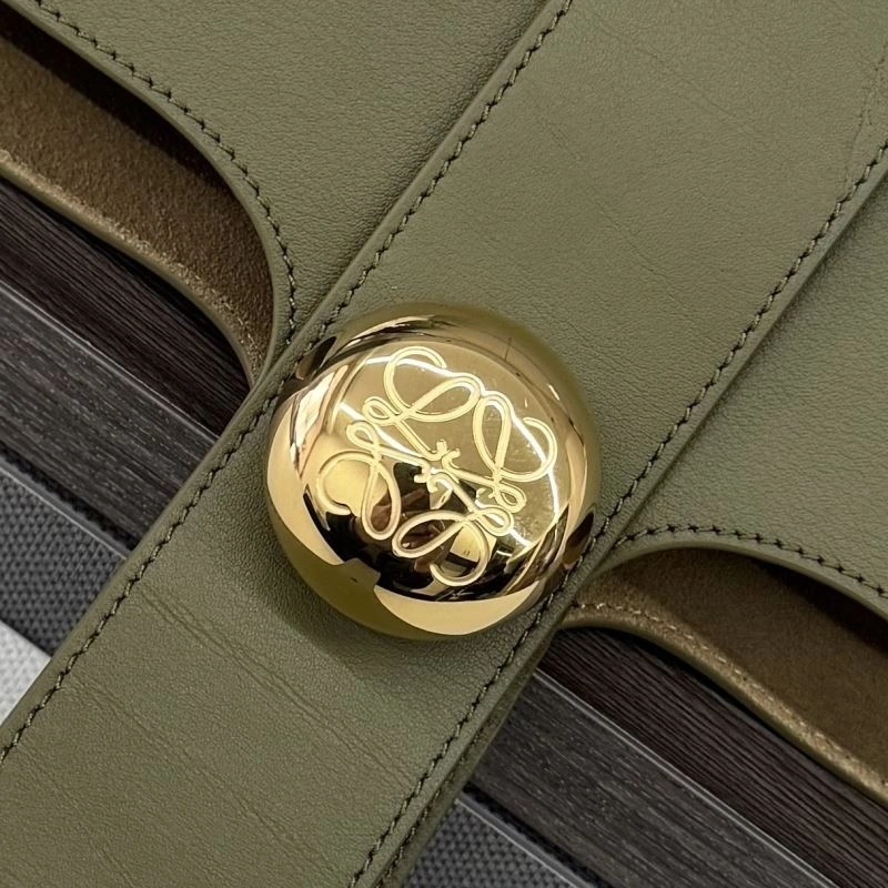 Cut-rate Loewe Bucket Bags