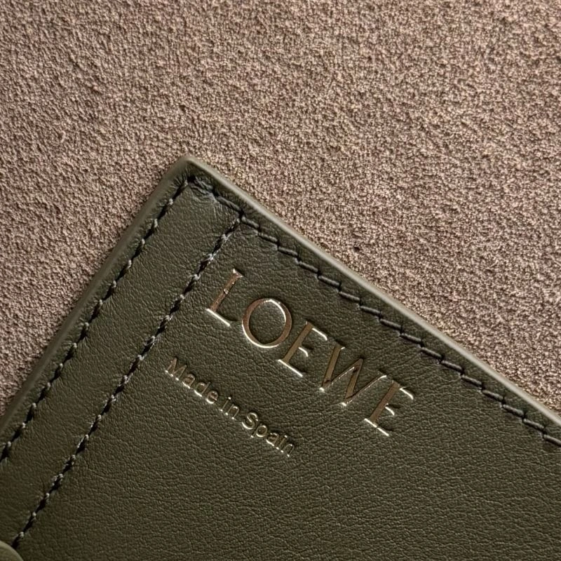 Cut-rate Loewe Bucket Bags