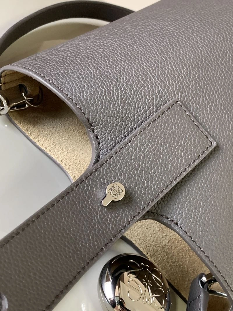 Cut-rate Loewe Bucket Bags