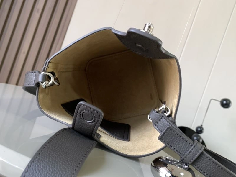 Cut-rate Loewe Bucket Bags