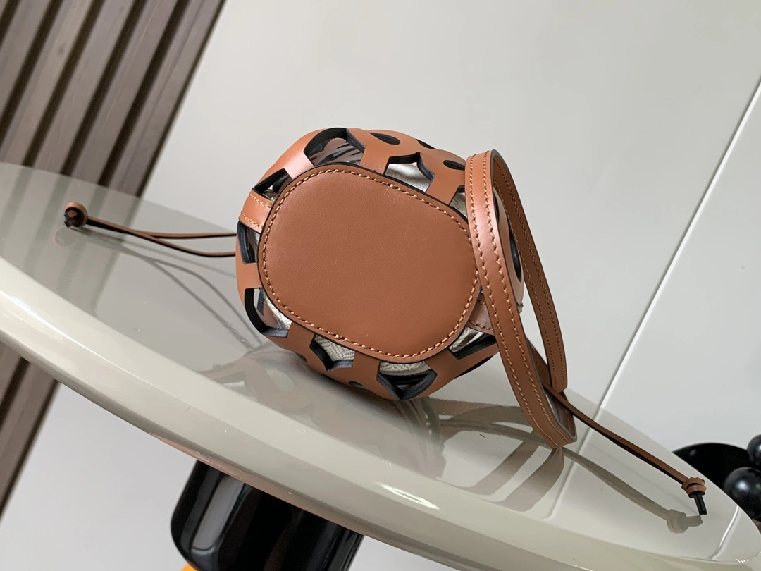 Exact replica Loewe Bucket Bags