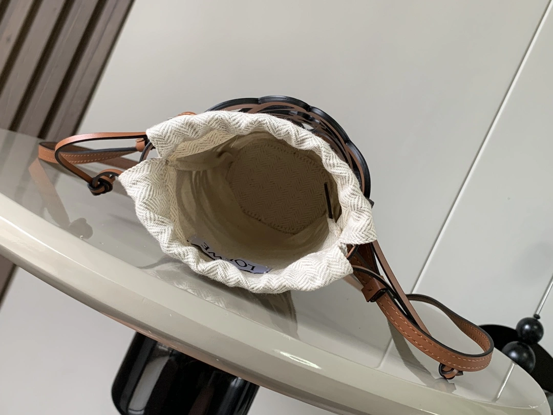 Exact replica Loewe Bucket Bags
