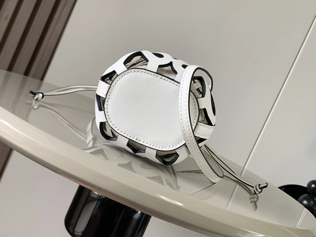 Exact replica Loewe Bucket Bags