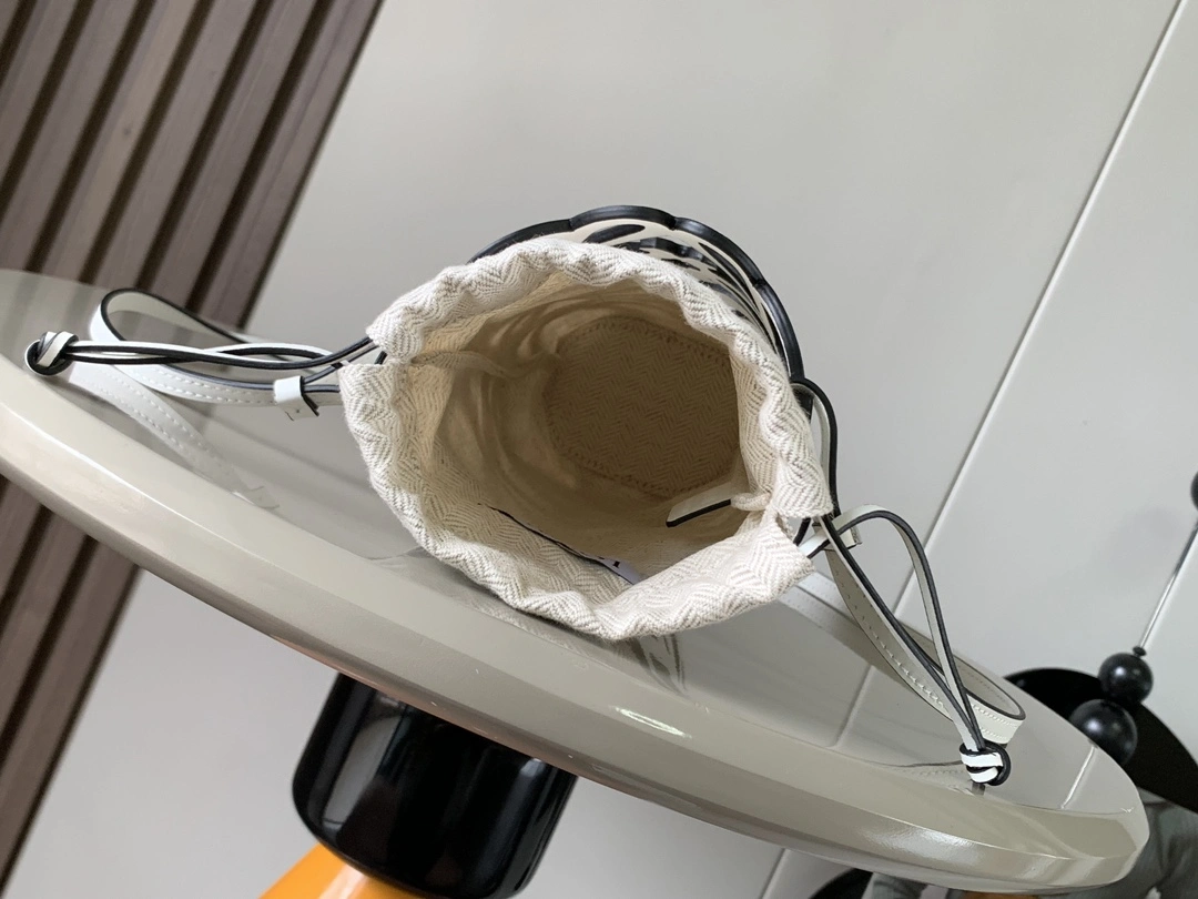 Exact replica Loewe Bucket Bags