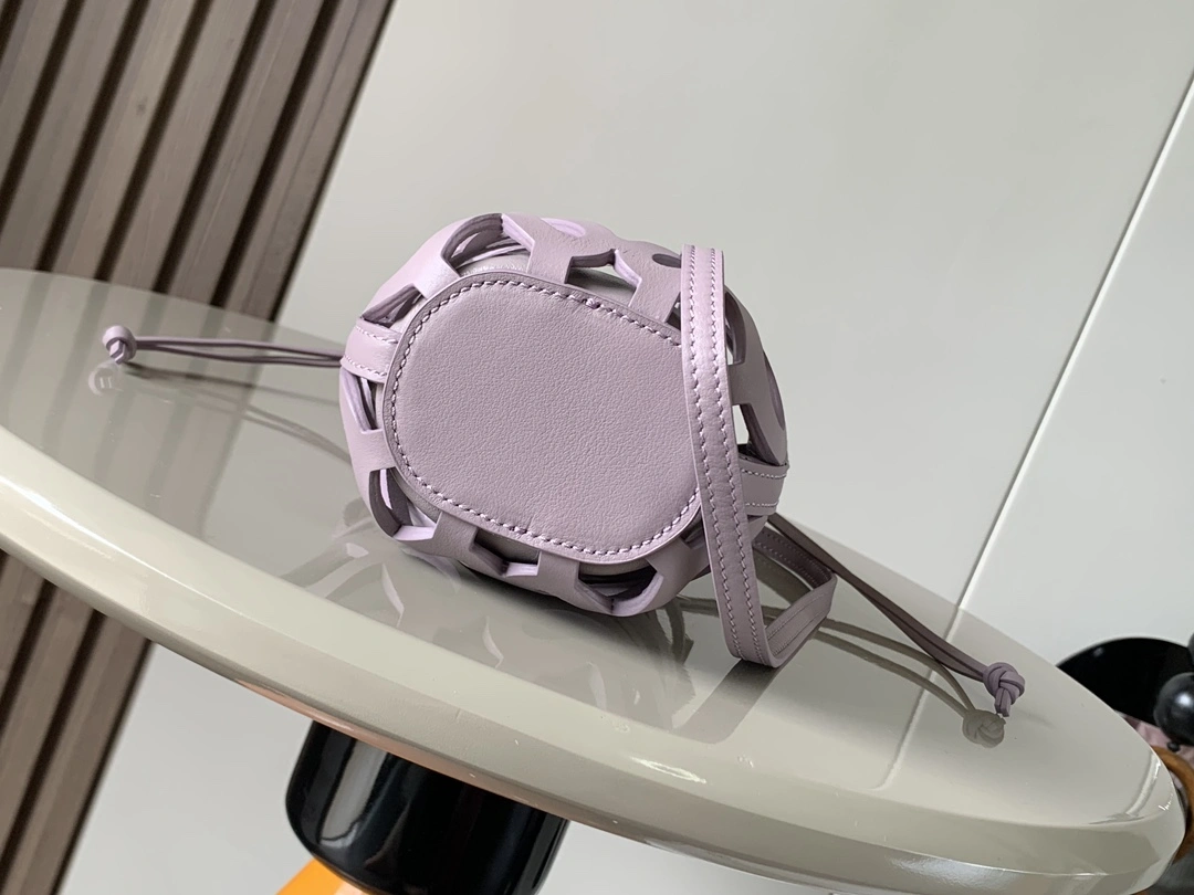 Mirror quality Loewe Bucket Bags