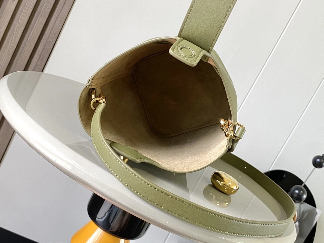 1:1 copy Loewe Bucket Bags