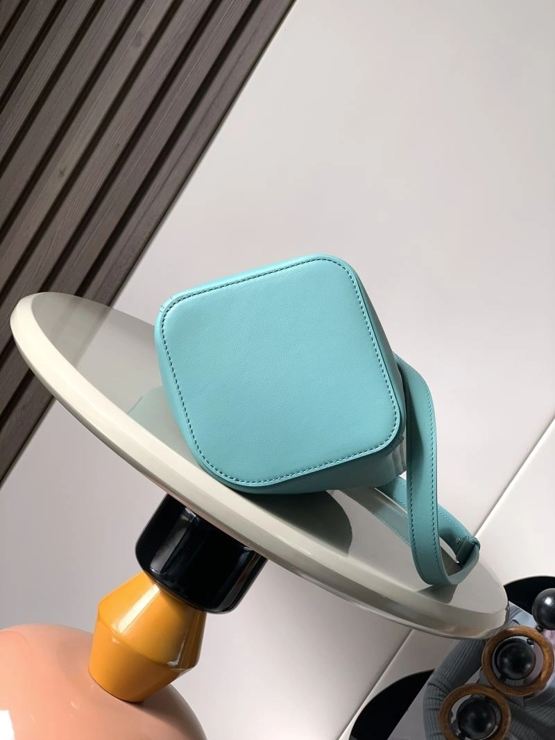Bargain Loewe Bucket Bags