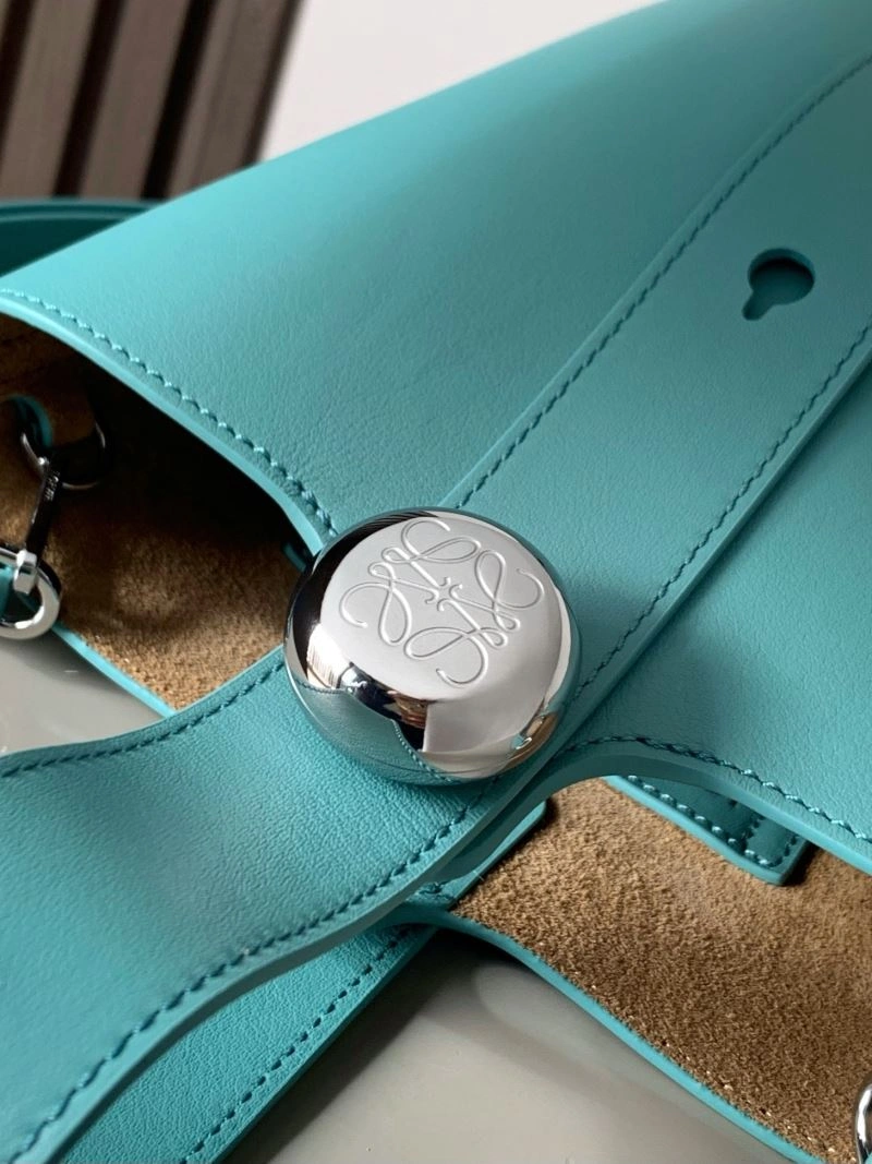 Bargain Loewe Bucket Bags