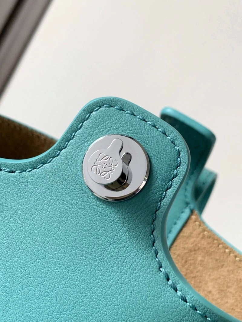 Bargain Loewe Bucket Bags