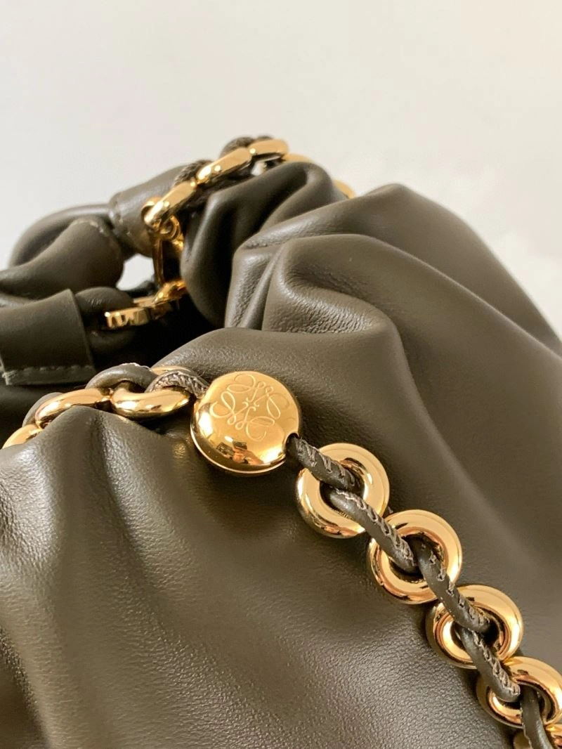 Low-cost Loewe Bucket Bags