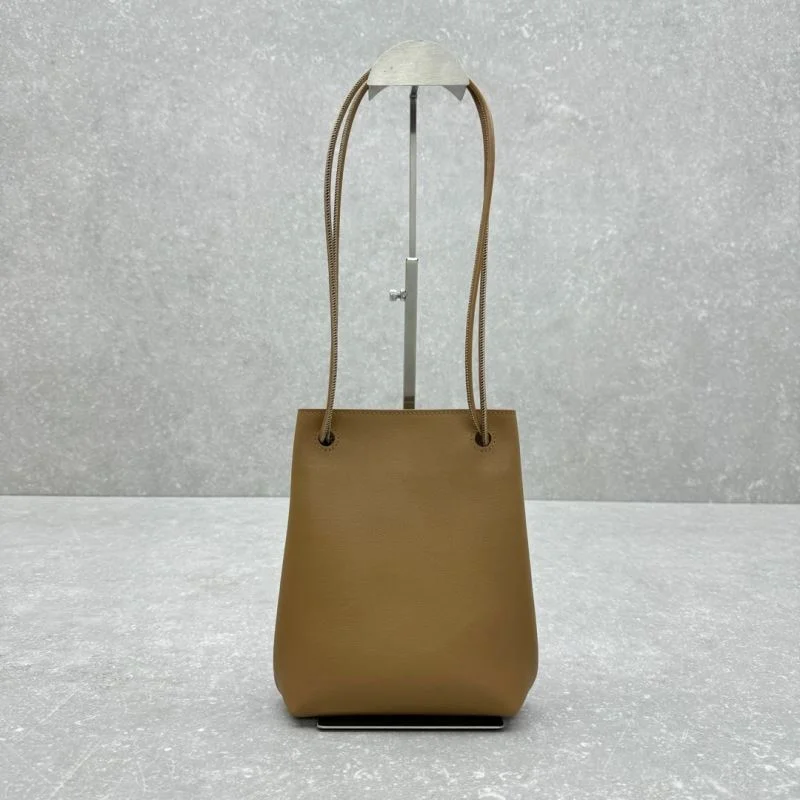 Top mirror Loewe Bucket Bags