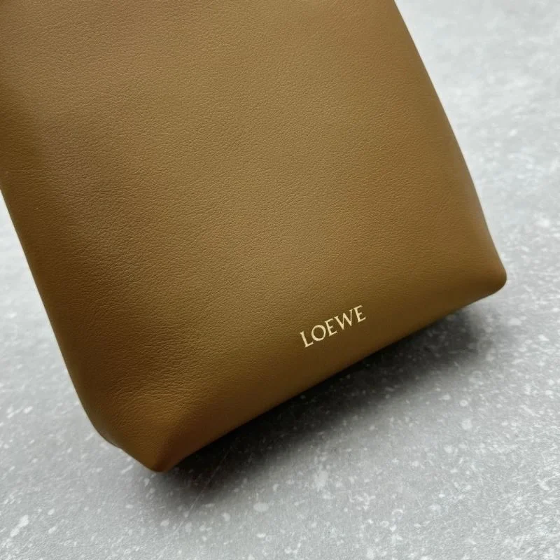 Top mirror Loewe Bucket Bags