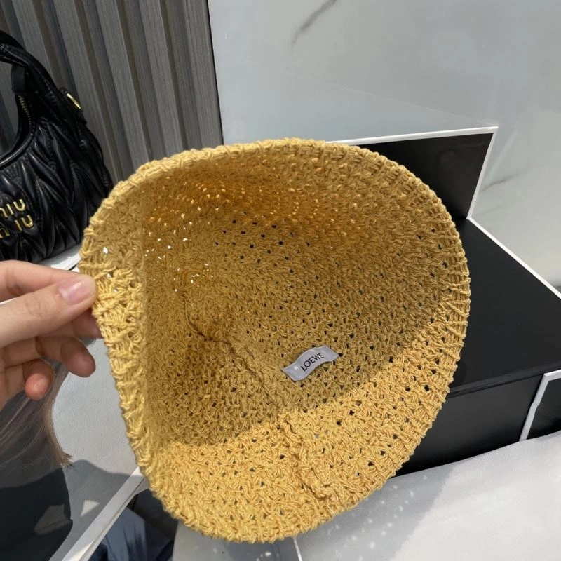 Accurate model Loewe Caps