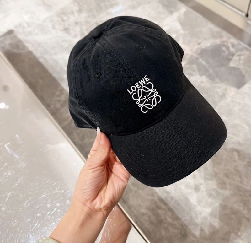 Brand-original Loewe Caps