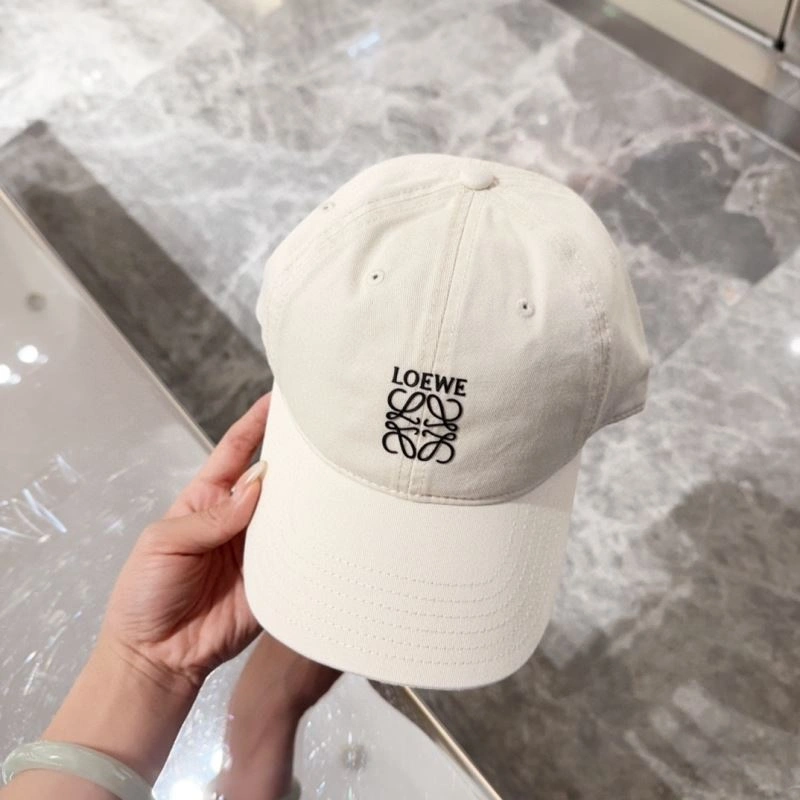 Exact replica Loewe Caps