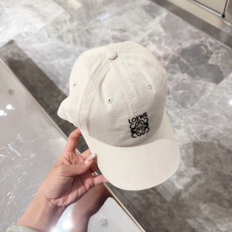 Exact replica Loewe Caps
