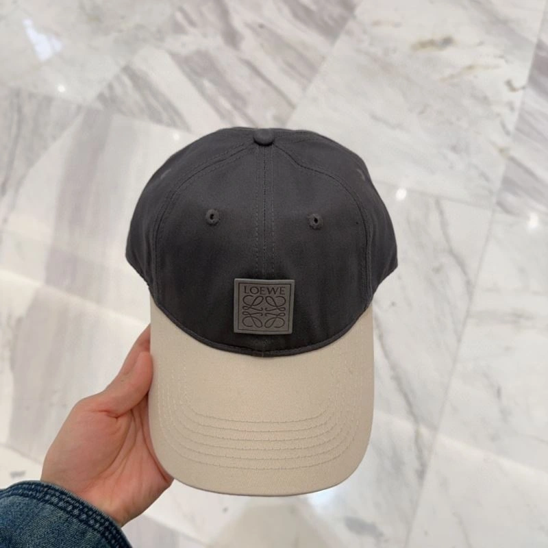 Loewe Caps