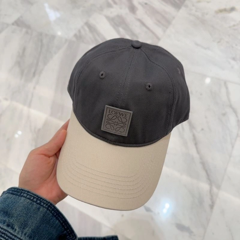 Exact replica Loewe Caps